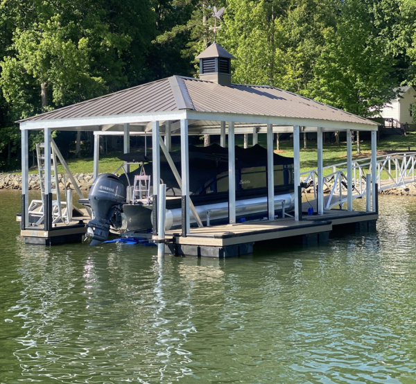 Top-rated floating covered dock fabrication and installation on Lake ...